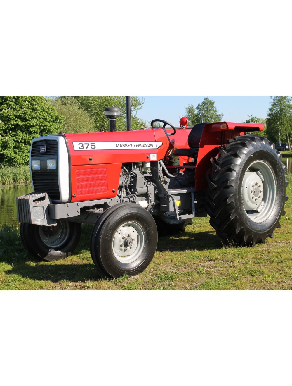 Massey-Ferguson 375 2wd